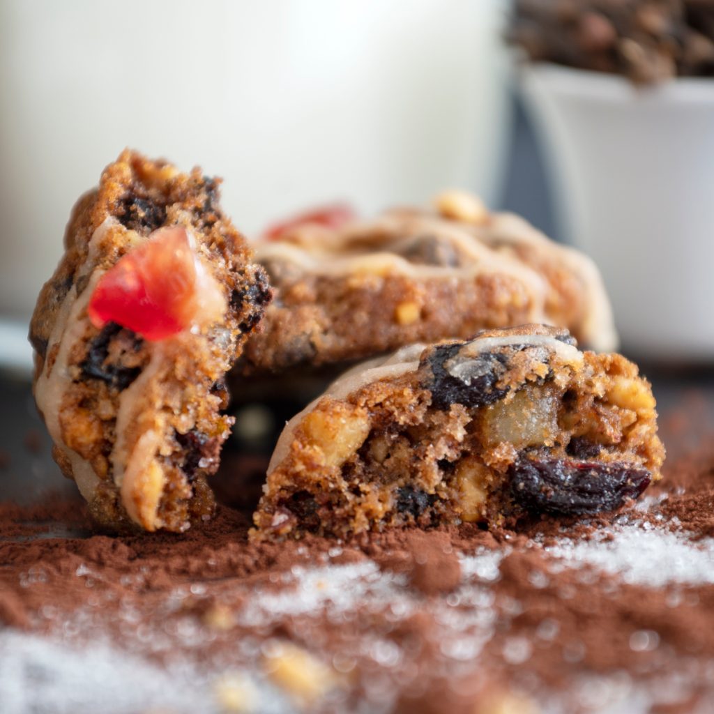 Keks sa suvim voćem i orasima - Madame Vanille